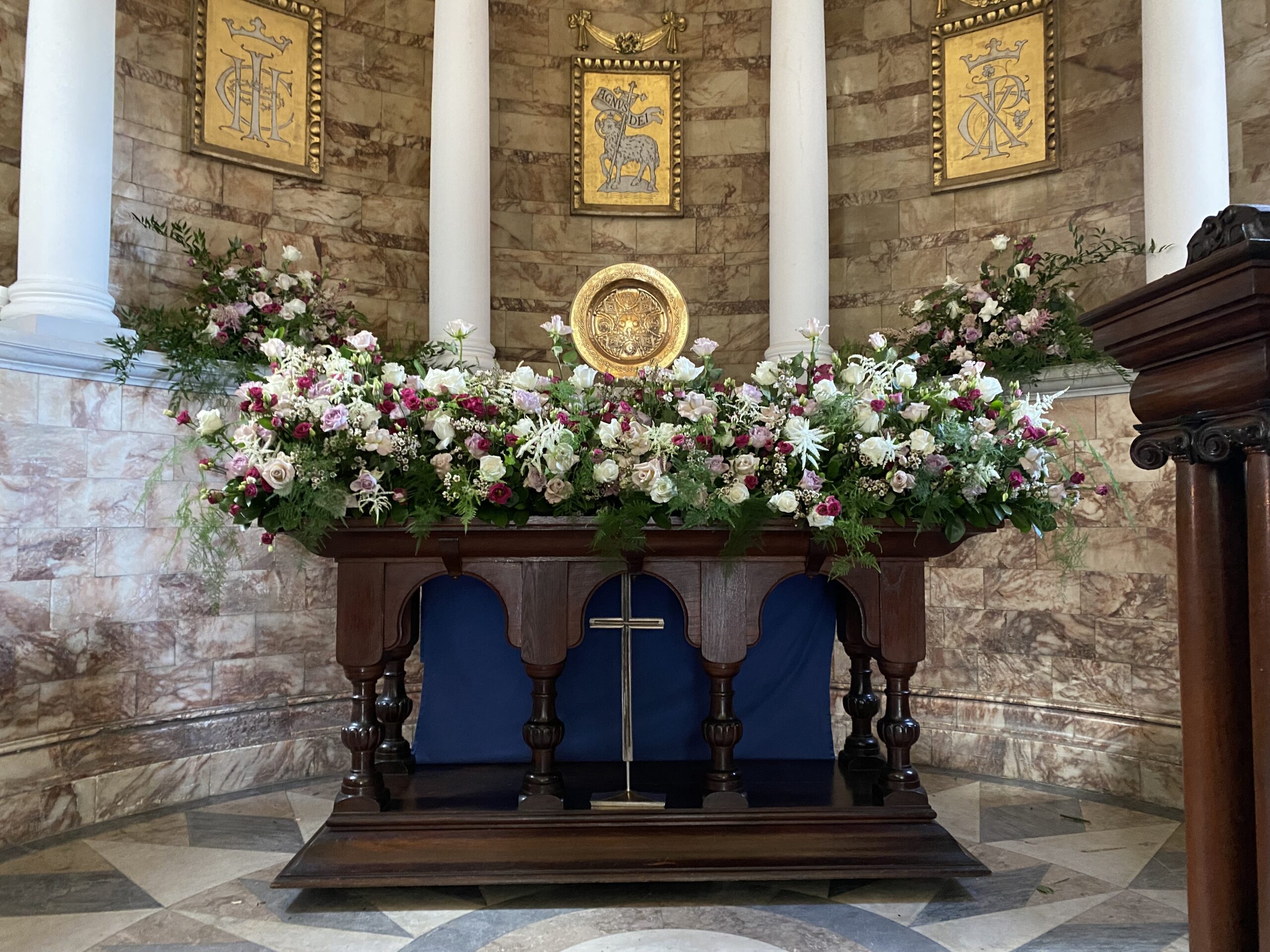 Selman Funeral Altar | Iris & Blue